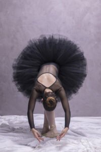 Cambré in Ballet: Technique and Tips | Ballet Lovers
